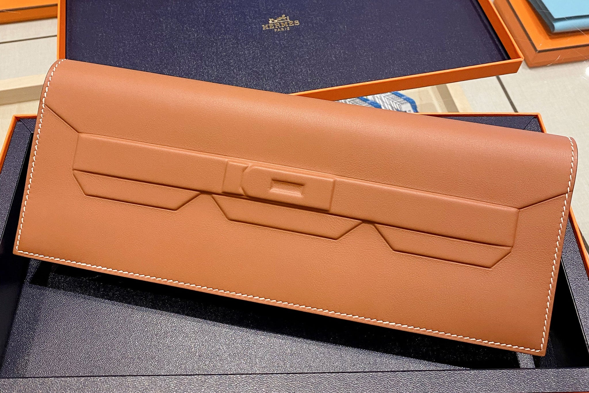 WeChat Pay, Alipay, UnionPay in Canada: A Luxury Shopper’s Guide